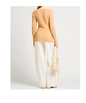 Jacquemus Long Sleeve Round Neck Knit Pullover - Nude