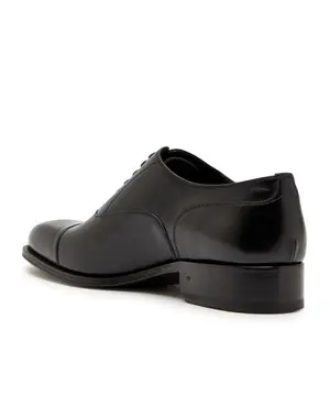 TOM FORD Round Toe Lace-up Shoes
