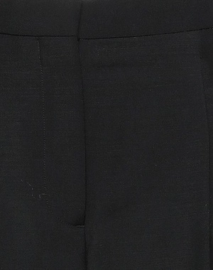 Burberry Pleated Zipper Shorts