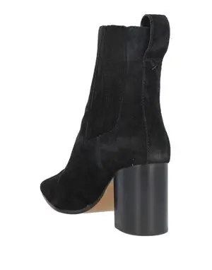 Rag & Bone Minimalist Suede Chelsea Boots