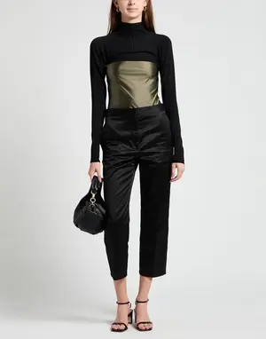 Dolce & Gabbana Minimalist Solid Color Knit Cropped Top