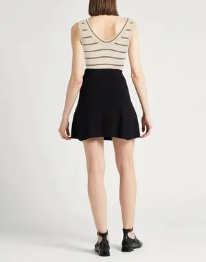Brunello Cucinelli Sleeveless Striped Lightweight Knit Top