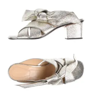 Chloé Solid Color Metallic Shoes - Gray