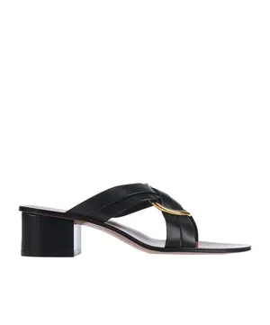 Chloé Round Toe Sandals - Black