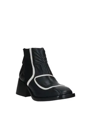 Chloé Comfortable, Durable And Simple Solid-color Leather Boots