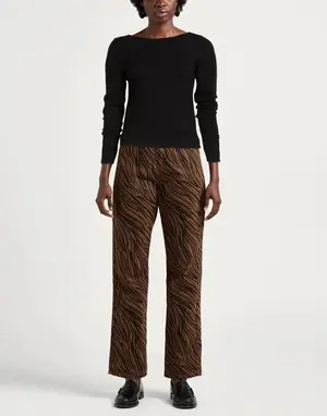 MAXCO. Lightweight Knit Jumper