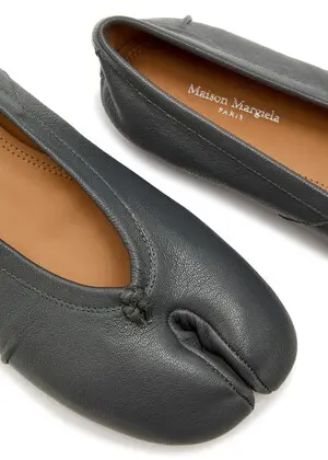 MAISON MARGIELA Tabi Leather Ballet Flats