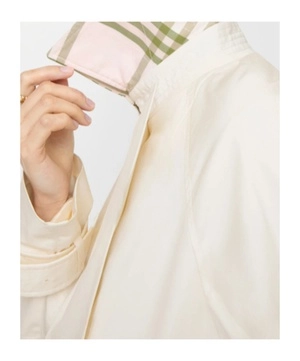Burberry Cropped Ladybrook Trench Jacket