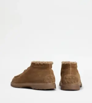 TOD'S Round Toe Lace-up Boots