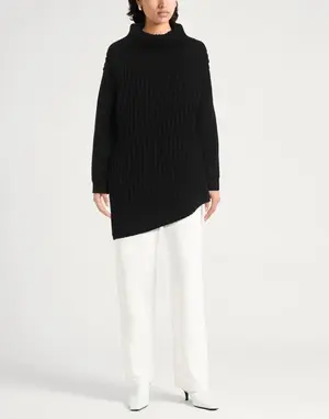 Max Mara Solid Color Knitted Turtleneck Sweater