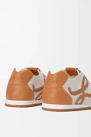 Loewe Ballet Runner 2.0 Sneakers - Soft White/tan