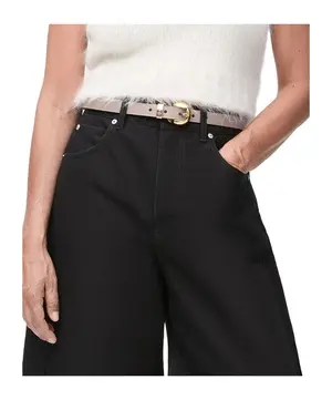 Loewe Pebble Belt In Smooth Calfskin