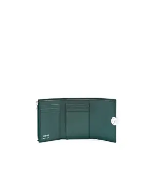Loewe Pebble Small Vertical Wallet In Shiny Nappa Calfskin