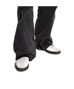 COMMON PROJECTS Field Trainers