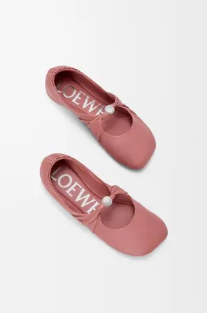 Loewe Pebble Soft Ballerina In Nappa Lambskin - Blush