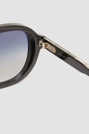 Moncler Cirsee Pilot Sunglasses