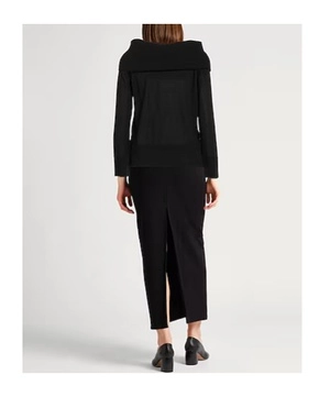 Max Mara Lightweight Solid Wool Knit Sweater