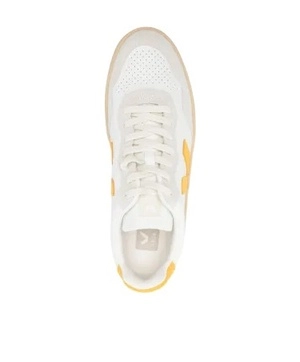 VEJA V-90 Sneakers - White
