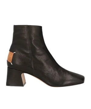 MAISON MARGIELA Square-toe Block Heel Leather Boots - Black