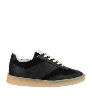 MAISON MARGIELA Minimalist Low-top Casual Shoes - Black