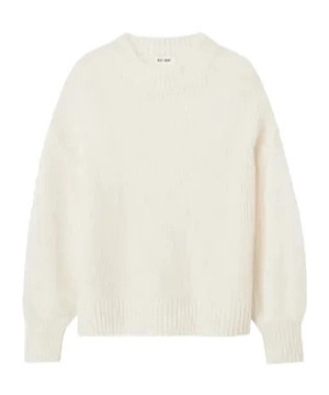 Soft Goat Round-neck Knitted Jumper