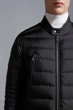 Moncler Amiot Short Down Jacket