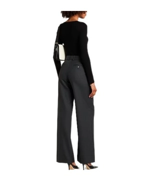 Max Mara Lightweight Solid Knit Sweater
