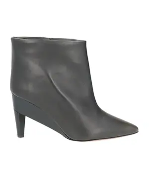 Isabel Marant Étoile Minimalist Leather Ankle Boots - Black