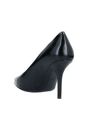 Burberry Pointed Toe High Heels