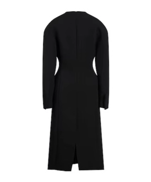Jacquemus Minimalist Long-sleeve V-neck Button Coat