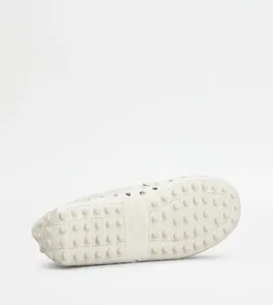 TOD'S Gommino Loafers With Laser-cut Detailing - White