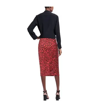 Dolce & Gabbana Leopard Print Midi Skirt