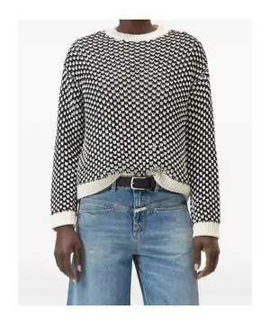 Closed Crew-neck Patterned Sweater