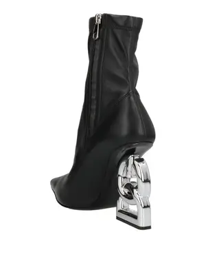 Dolce & Gabbana Solid Color Ankle Boots
