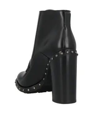Dolce & Gabbana Solid Color Ankle Boots