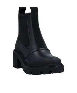 Tory Burch Minimalist Leather Shoes - Black