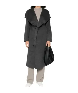 Soft Goat Long-sleeved Coat