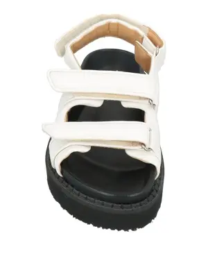 Isabel Marant Étoile Minimalist Leather Sandals