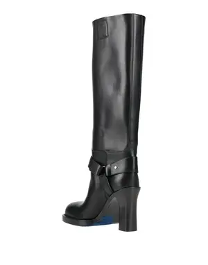 Burberry Simple Leather Boots