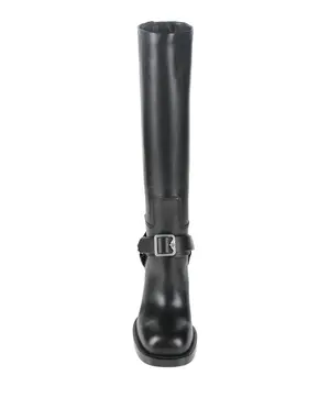 Burberry Simple Leather Boots