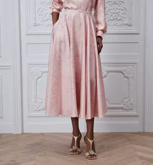Dior Midi-length Flared Skirt With Médaillon Logo - Pink