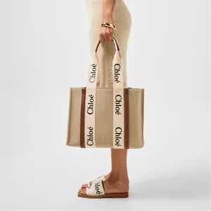 Chloé Woody Medium Tote