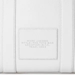 Marc Jacobs Stylish And Versatile Tote Bag