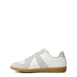 MAISON MARGIELA Low-top Sneakers With Logo Label And Stitching - White