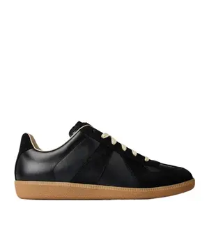 MAISON MARGIELA Low-top Sneakers With Contrast Stitching - Black