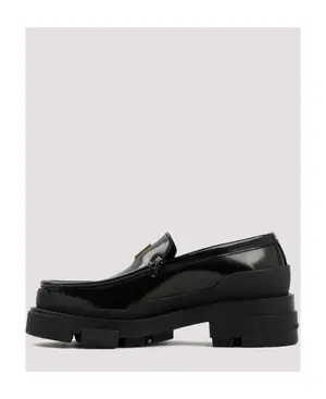 Givenchy Terra Logo Plaque Slip-on Loafers