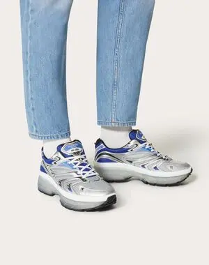 Valentino Garavani Studded Low-top Sneakers - White