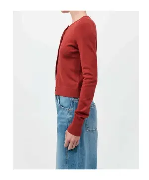 ST. AGNI Round Neck Long Sleeve Knitted Sweater