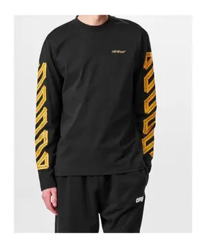 Off-White Long-sleeved T-shirt