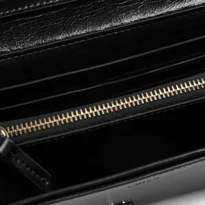 Chloé Iconic Chain Flap Shoulder Bag